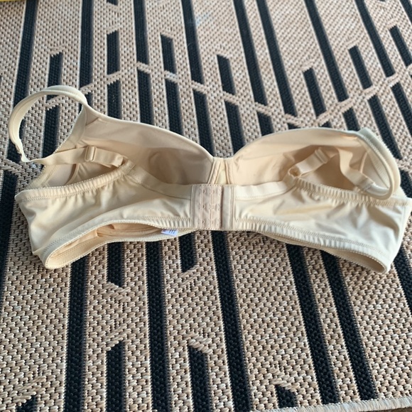 ABC | Intimates & Sleepwear | Nwt Abc Masectomy Tshirt Bra Style 6 Nude ...